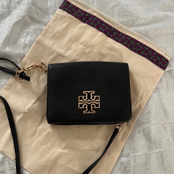 Tory Burch | Bags | Authentic Tori Burch Crossbody Purse | Poshmark